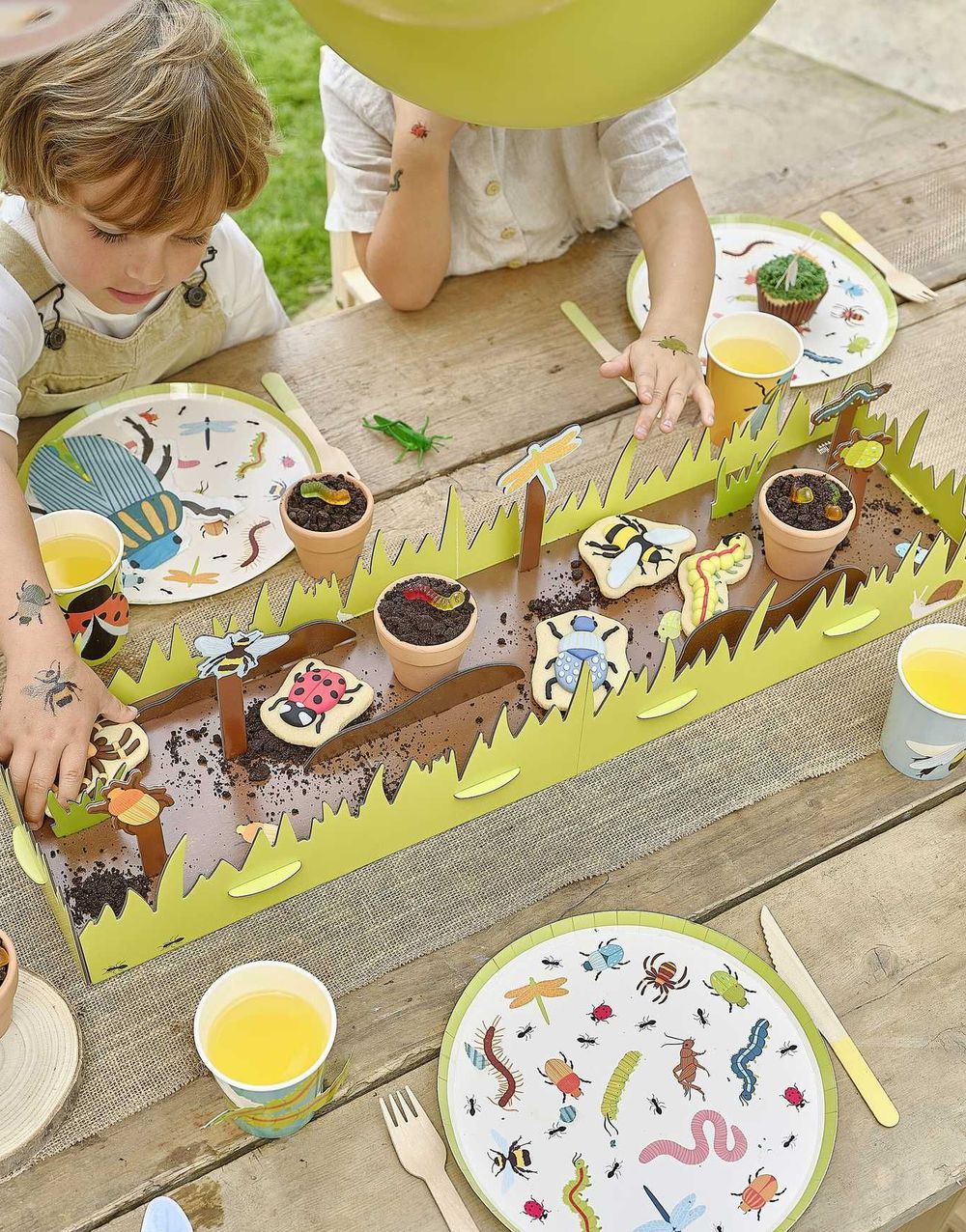 Bug Party - Stativ til Slik/Kager Insekt Tema - Cupcakes/Kagestativ ...