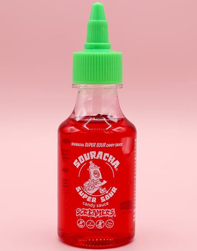 Souracha Super Sur Slik Sauce - 90 ml - Se Alle Vores Slik - Slik og ...